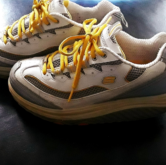 Skechers | Shoes | Skechers Fitness Shape Ups | Poshmark